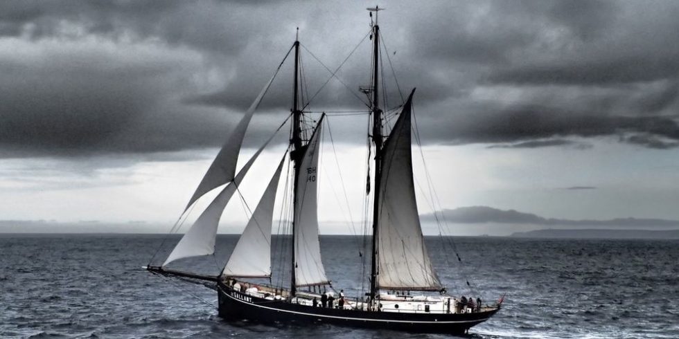 THE DE GALLANT: A REINVENTION OF SAILING SHIPS FOR EVOO SHIPPING - JUAN ...